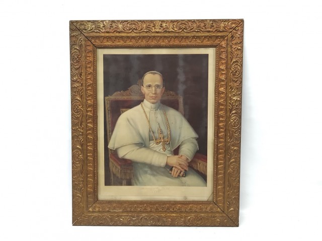 Vente d'objets et meubles antiques - commodes, tables, armoires ...